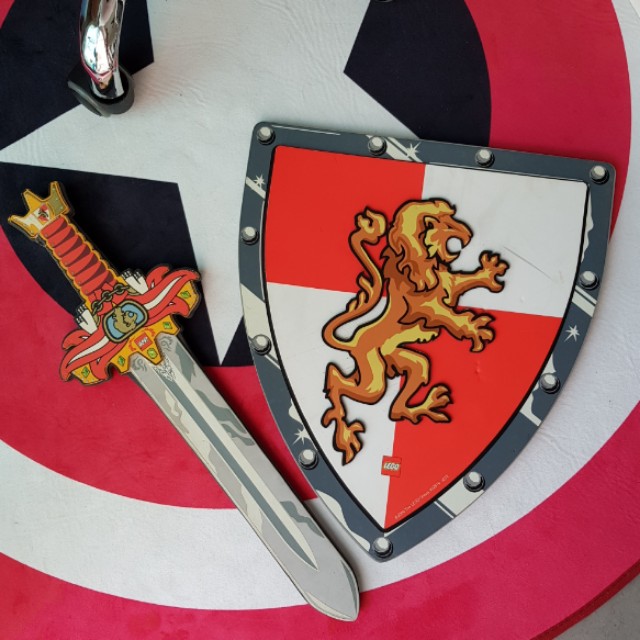Lego Chima Sword Shield Set - legoland - play pretend boys fight ...