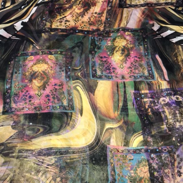 Kain Ela import from Dubai with rainbow diamond, Women's Fashion ...