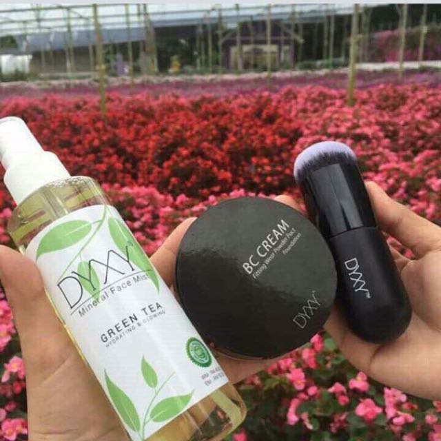 Set Dyxy, Beauty & Personal Care, Face, Face Care on Carousell