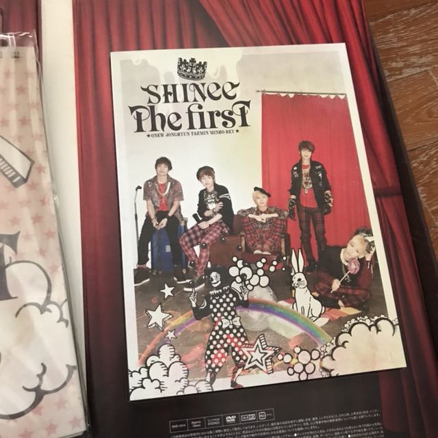 SHINee The First Japanese Album - Special Box, Hobbies & Toys ...