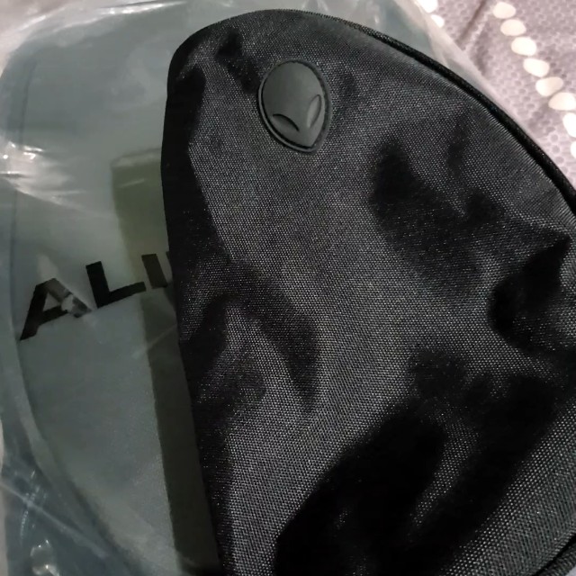 Alienware Vindicator 2.0 17", Computers & Tech, Parts & Accessories ...