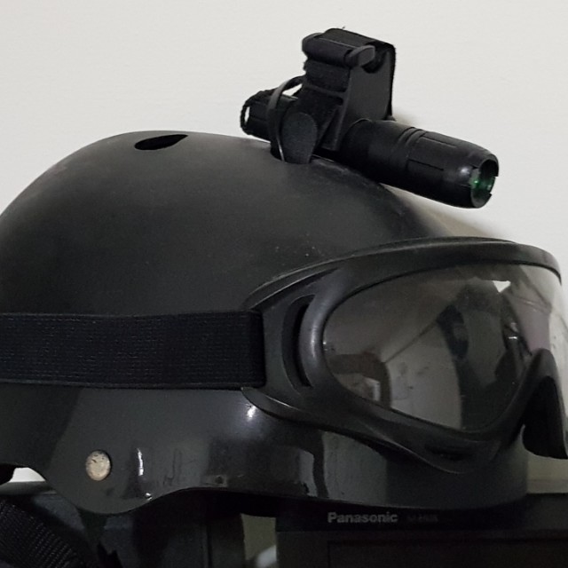 Customized tactical helmet with torchlight green, Everything Else on ...