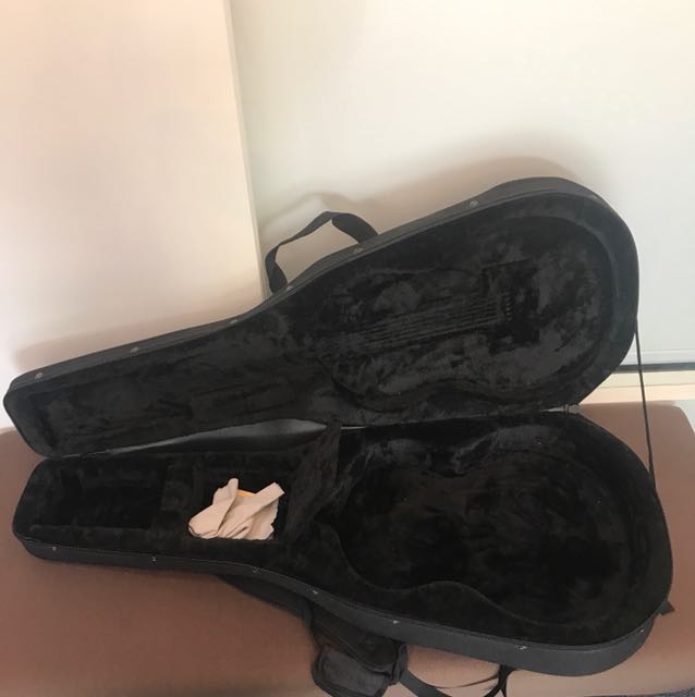 Foam guitar case for 40” guitars only, Hobbies & Toys, Music & Media ...