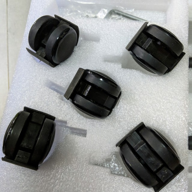 SecretLab Multi-functional Tilt Mechanism, Furniture & Home Living ...