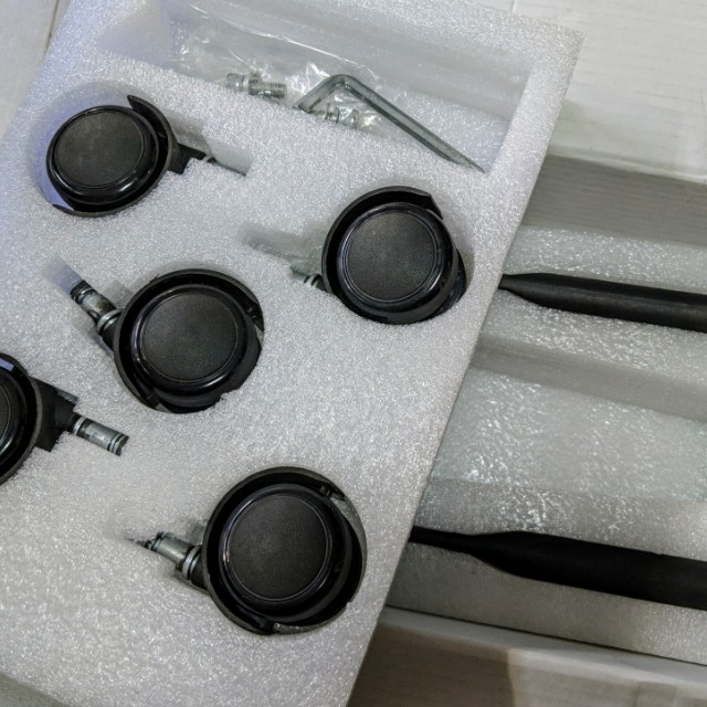 SecretLab Multi-functional Tilt Mechanism, Furniture & Home Living ...