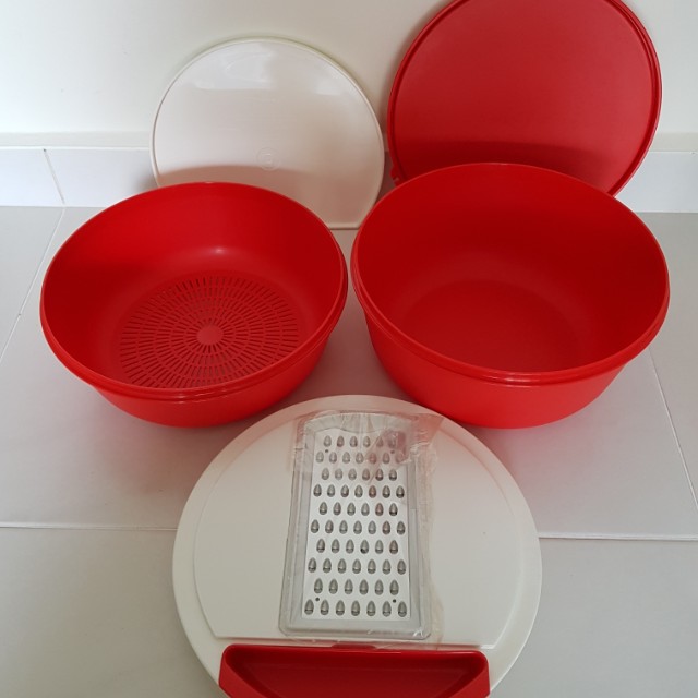 Tupperware Grater with mini Chopping Board and Salad Bowl, TV & Home ...