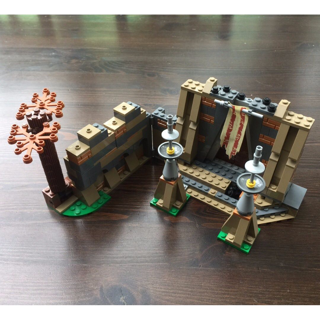 已砌 完成品 Used Lego STAR WARS 75139 Battle on Takodana 淨 場景, 興趣及遊戲, 玩具 ...