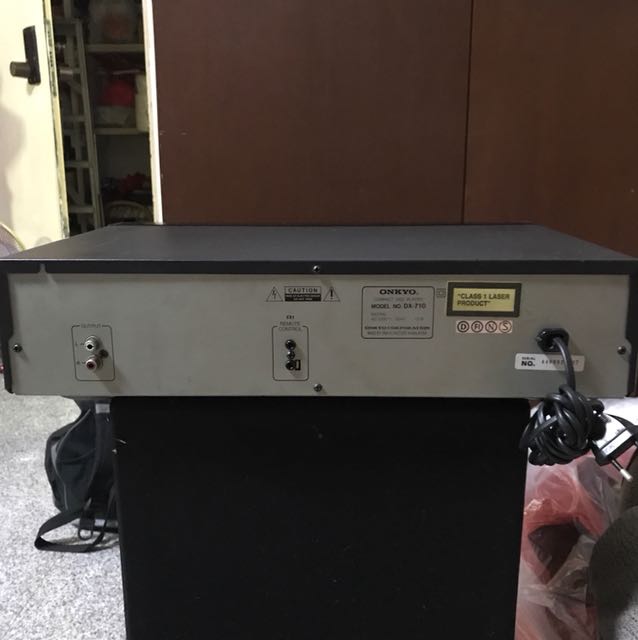 Onkyo CD player. Model DX-710, Audio, Portable Music Players on Carousell