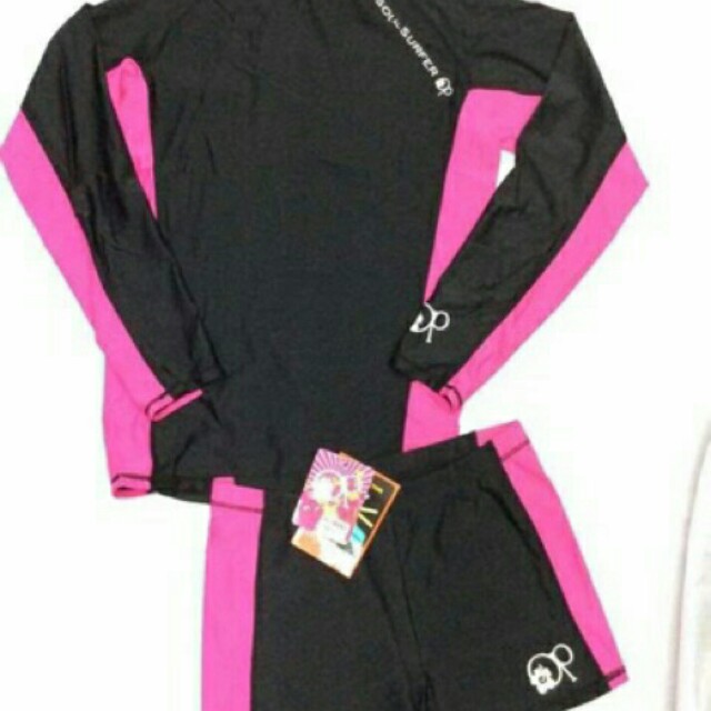 OP Rashguard, Women's Fashion, Swimwear, Rash guard on Carousell