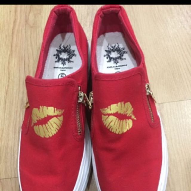 Dr Cadin, Women's Fashion, Footwear, Loafers on Carousell