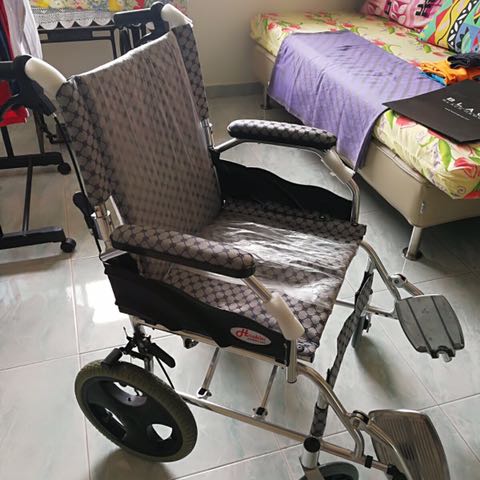 Dr Hopkin Compact Wheel Chair, Health & Nutrition, Assistive ...