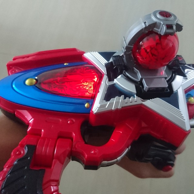 DX Seiza Blaster (Uchuu Sentai Kyuranger), Hobbies & Toys, Toys & Games ...
