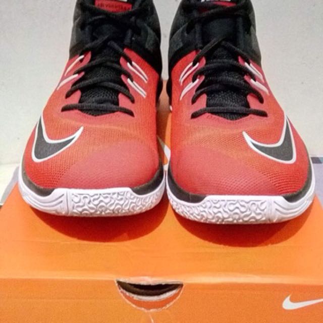 Nike Air Versatile 2, Men's Fashion, Footwear, Sneakers on Carousell