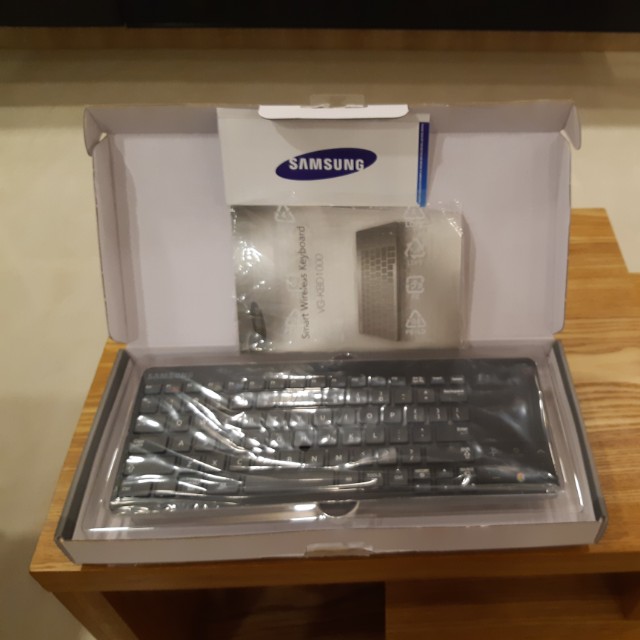 Samsung smart wireless keyboard, TV & Home Appliances, TV ...