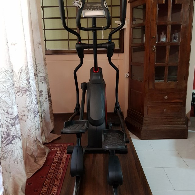 Garage sale!! Ironmaster elliptical machine with heart beat sensor and ...