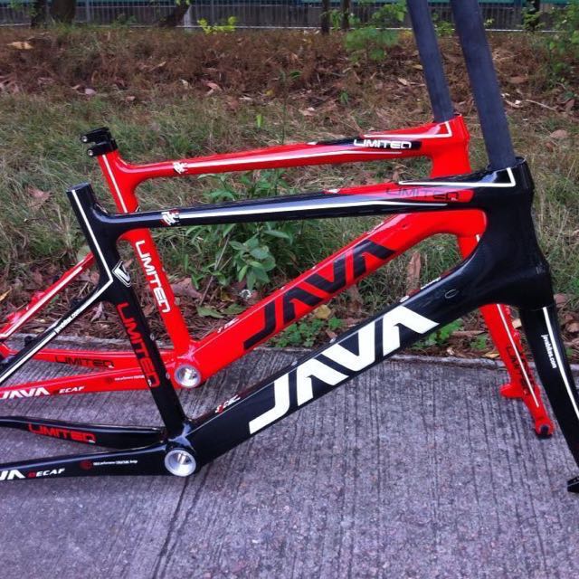 Java Limited CL 451 碳纖車架 (黑色. 白色.紅色. 黑黃色), 運動產品, 單車及配件, 單車 - Carousell