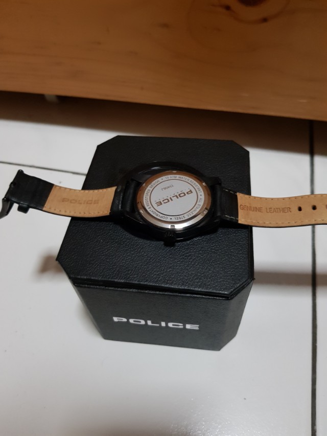 Police Trophy Watch, Mobile Phones & Gadgets, Wearables & Smart Watches ...