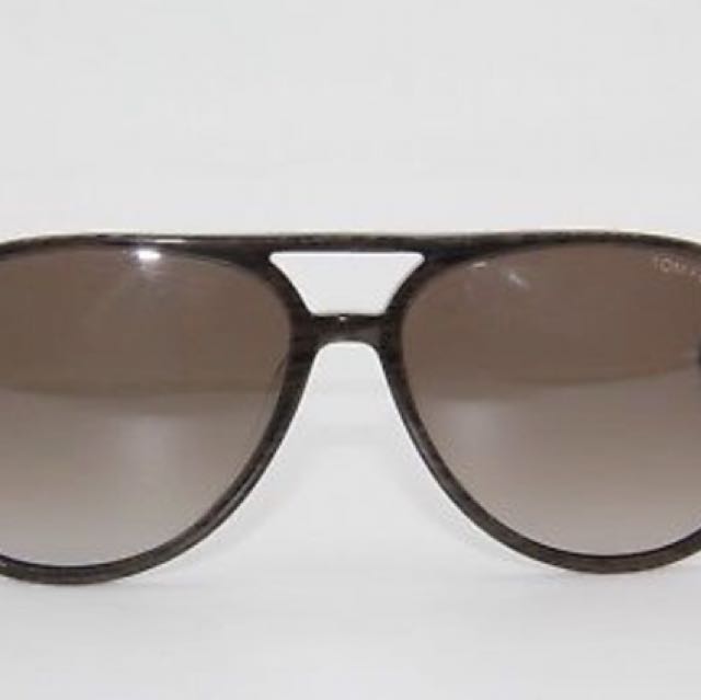 Tom Ford Jared TF9331, Men's Fashion, Watches & Accessories, Sunglasses ...