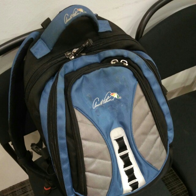 Arnold Palmer Backpack, Sports Equipment, Hiking & Camping on Carousell