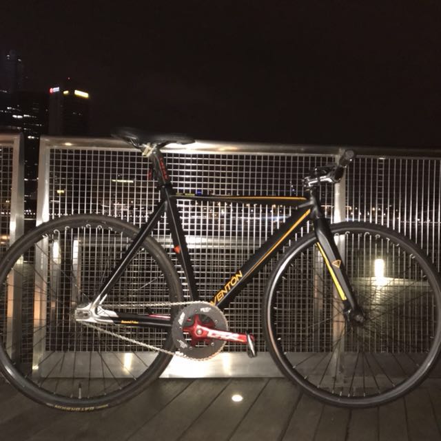 Aventon diamond, Bicycles & PMDs, Bicycles on Carousell