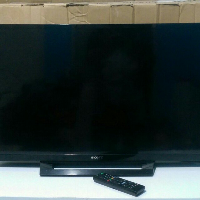 LED TV Sony R30 C 32" Digital TV, Electronics, TVs & Entertainment Systems on Carousell