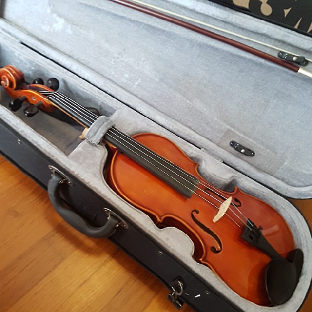 Synwin Violin full size, Hobbies & Toys, Music & Media, Musical ...