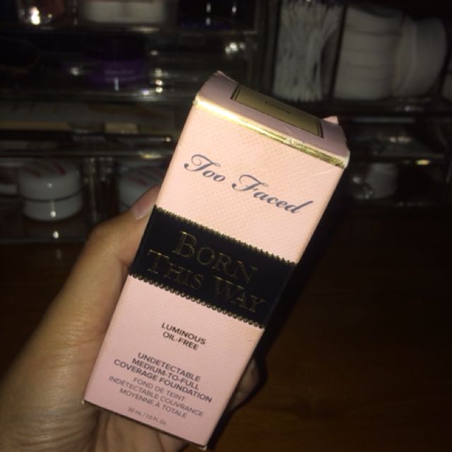 Foundation Too Faced Born This Way shade Ivory, Kesehatan & Kecantikan ...