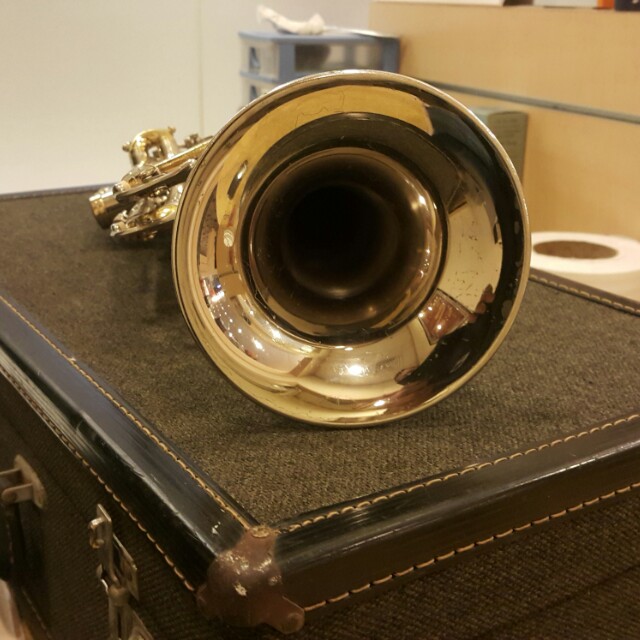 Bb Trumpet- C.G. Conn Constellation(Pro), Hobbies & Toys, Music & Media ...