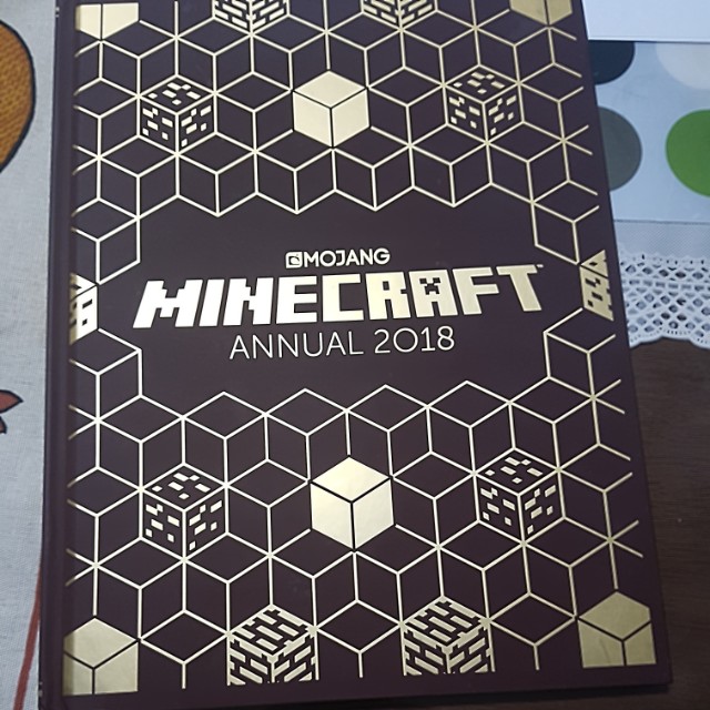 Minecraft Annual 2018, Hobbies & Toys, Books & Magazines, Children's ...