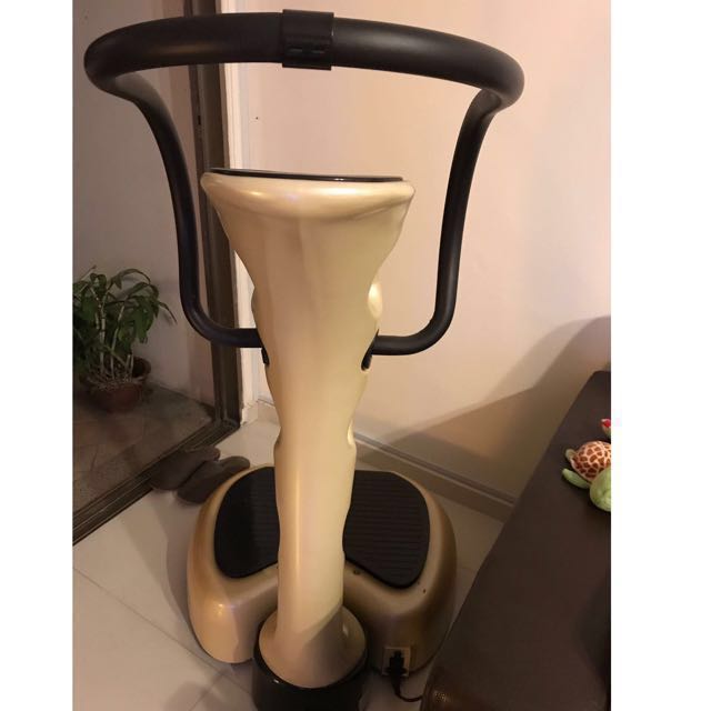 OGAWA THRIVE vibrating machine , Health & Nutrition, Massage Devices on ...