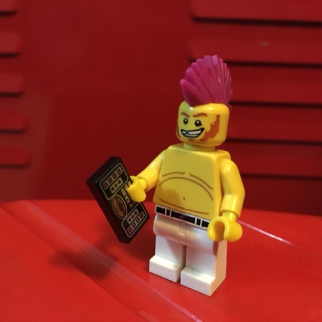 LEGO Generic Build A Minifigure, Hobbies & Toys, Toys & Games on Carousell