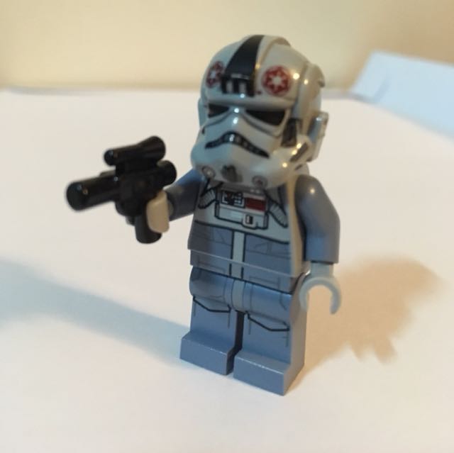 LEGO Star Wars AT-AT Pilot Minifigure, Hobbies & Toys, Toys & Games on ...