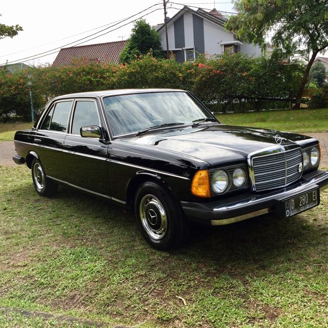 Mercedes benz tiger w123 280E, Mobil & Motor, Mobil untuk Dijual di Carousell