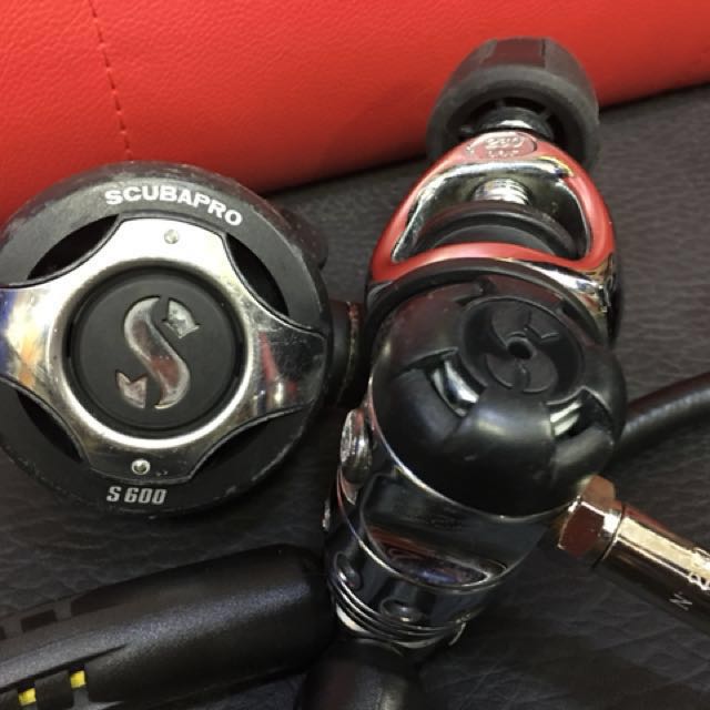 Scubapro regulator set Mk25 S600+ R095 octo and spg, Sports Equipment ...