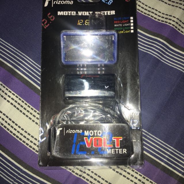 Volt meter with case, Car Parts & Accessories on Carousell