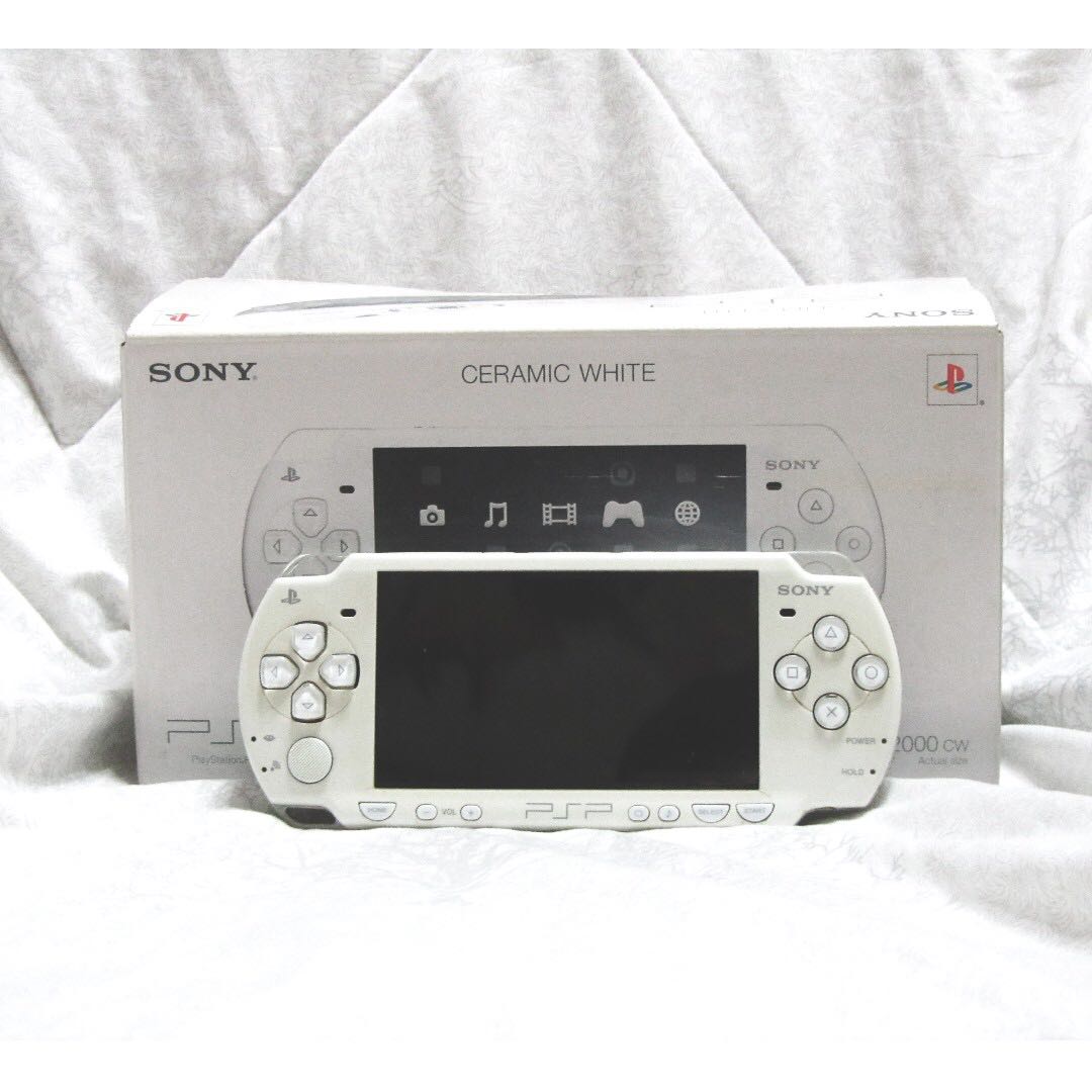 Sony Playstation Portable 2000 Slim & Lite (Ceramic White), Video ...