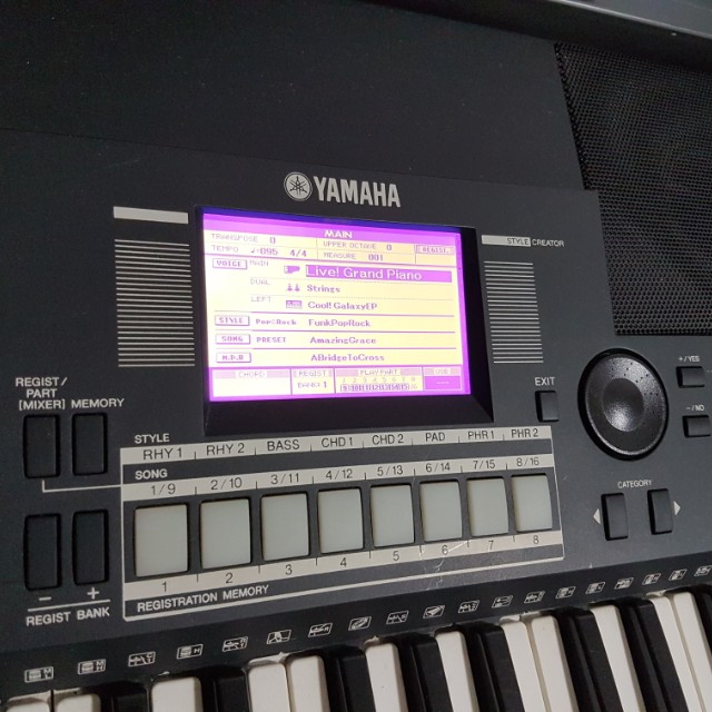 Yamaha PSR-S550 61 Key Arranger Workstation Keyboard, Hobbies & Toys ...