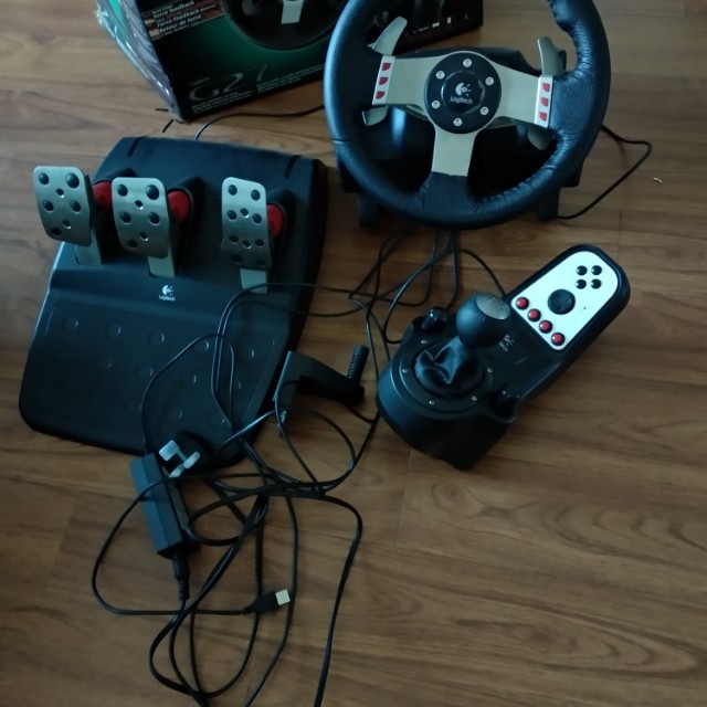 Logitech G27 Racing Controller, 電子遊戲, 遊戲機配件, 手掣 - Carousell