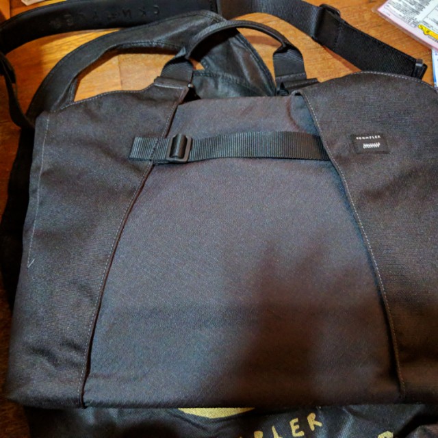 Crumpler - The Dederang Heist, Men's Fashion, Bags, Briefcases on Carousell