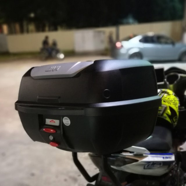 GIVI BOX 43L TOP BOX / LC135 / HONDA RS / YAMAHA Y150, Auto Accessories ...