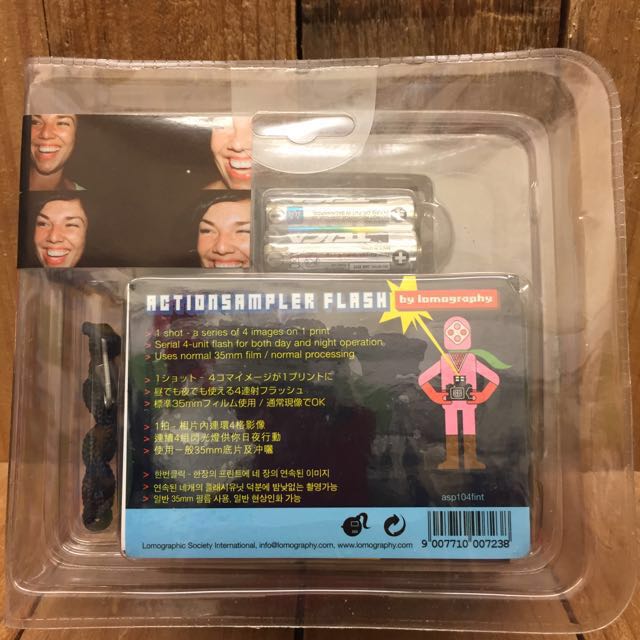 Lomography ActionSampler Flash, Photography, Cameras on Carousell