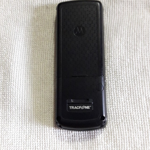 Motorola W175g tracfone small phone classic rare phone, Mobile Phones ...