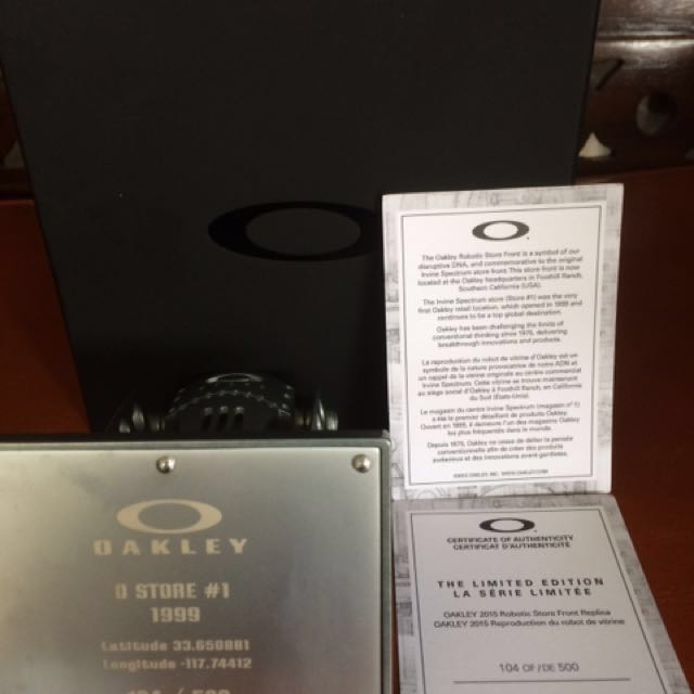 Oakley Robotic Store Miniatur, Luxury, Accessories on Carousell