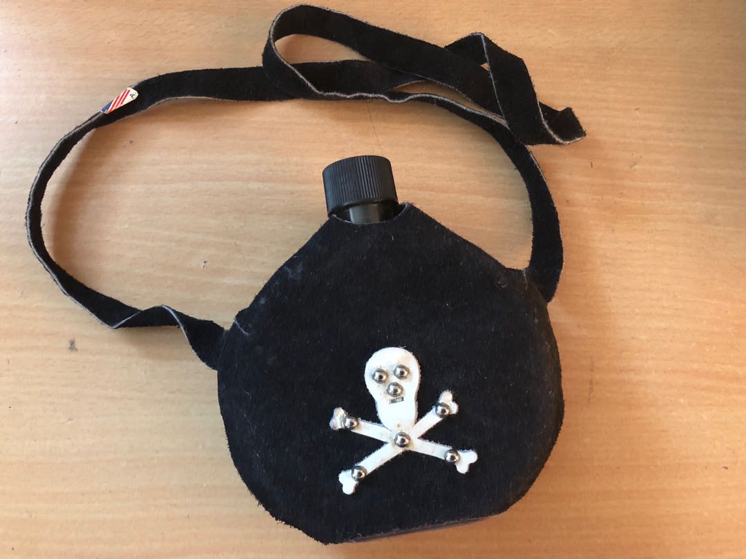 Pirate Canteen Jug, Hobbies & Toys, Memorabilia & Collectibles, Fan ...