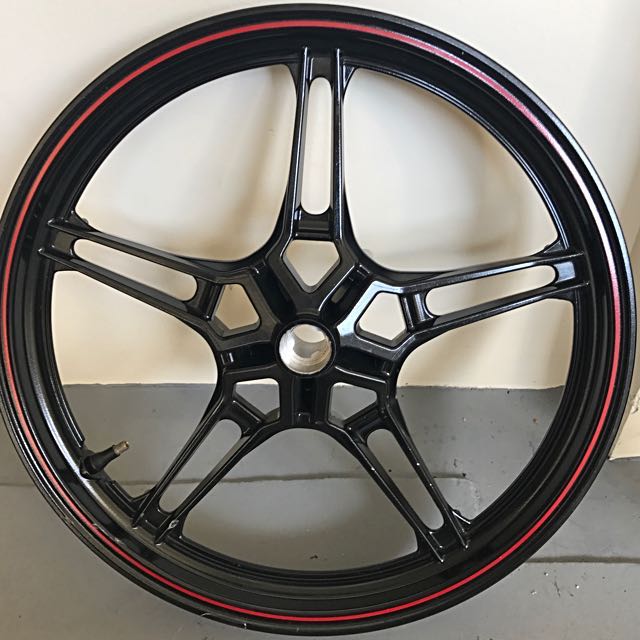 Yamaha Sniper T150 Original Rims, Car Accessories on Carousell