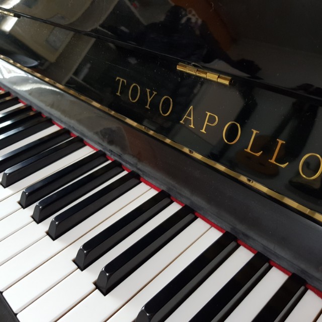 Toyo apollo upright exam grade Piano, Hobbies & Toys, Music & Media ...