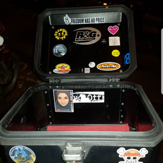 Traxx box, Motorcycles, Motorcycle Accessories on Carousell