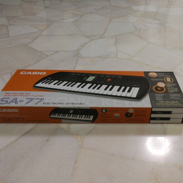 Casio Electronic Mini Keyboard SA-77, Music & Media, Music Instruments ...