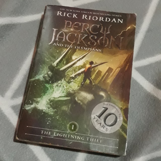 Percy Jackson and the Olympians: The Lightning Thief by Rick Riordan ...