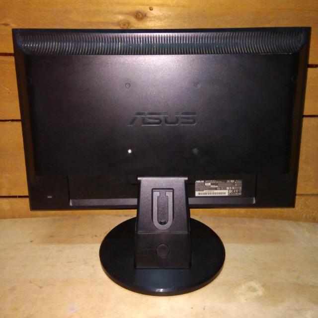 ASUS 19" Widescreen LCD Monitor, Computers & Tech, Parts & Accessories ...